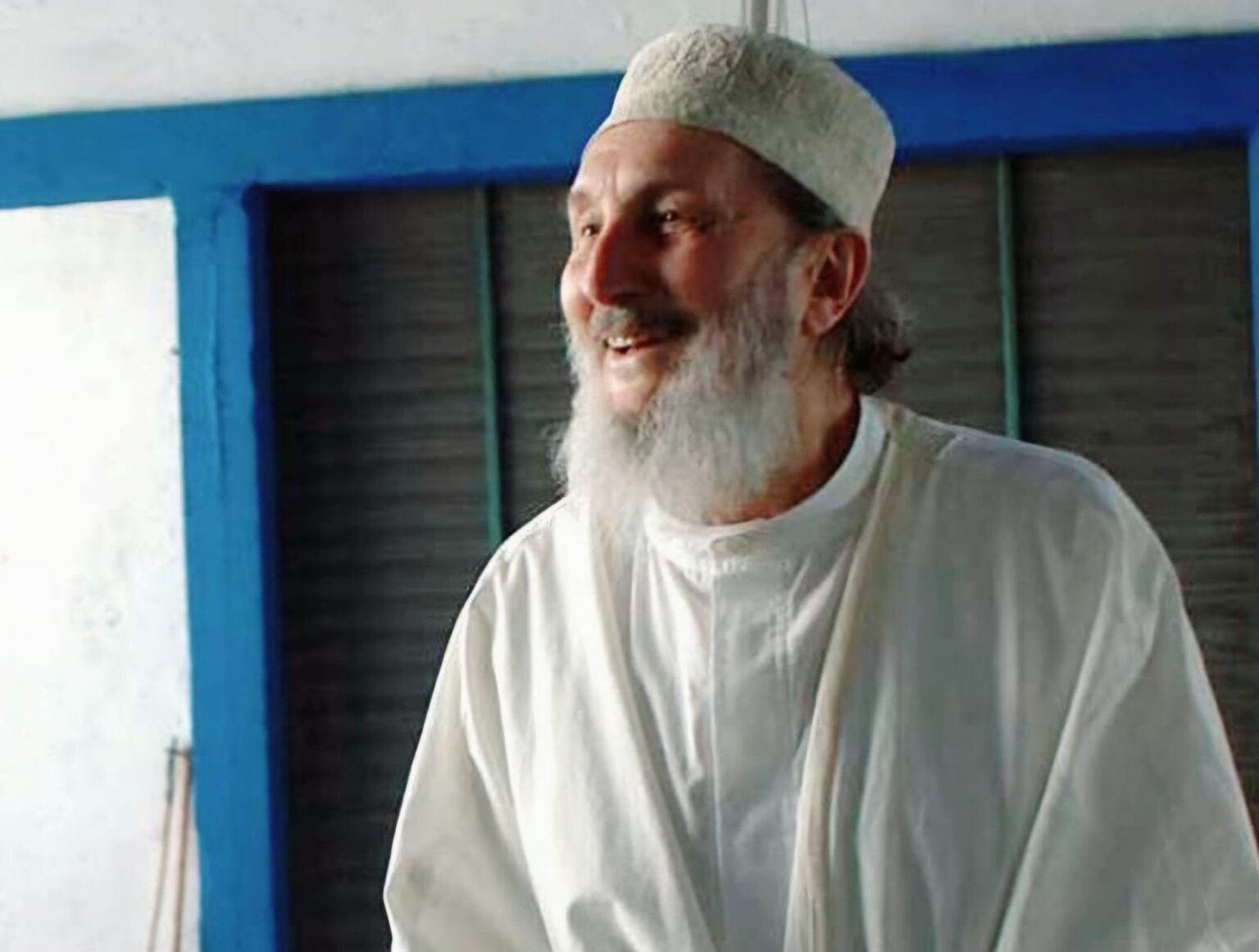 Novos Muçulmanos na Itália: A História do Sheikh Abd al-Wahid ...